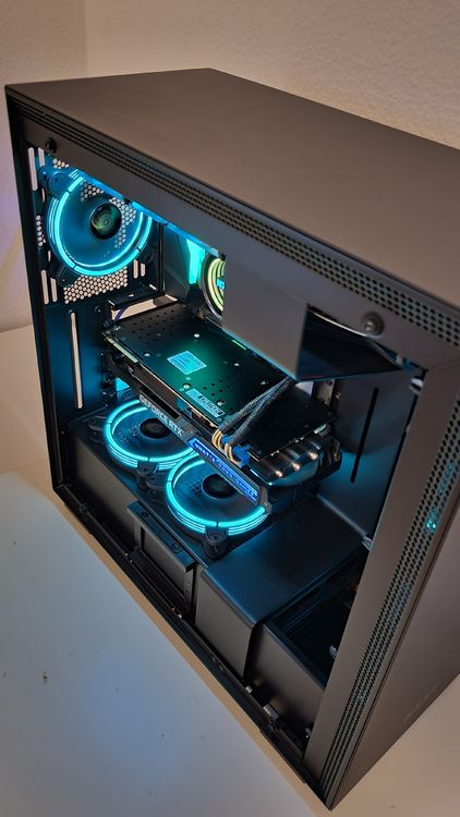 Gaming-PC | i7-8700K | RTX 2080 | NZXT H710i | NVMe | RGB (Gebraucht ...