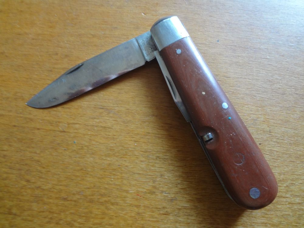 Elsener Militärsackmesser (50) (Gebraucht) in Illnau für CHF 31 – mit ...