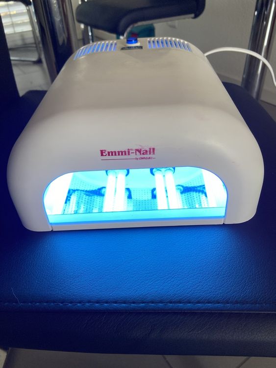 Emmi Nail classic UV Lichthärtegerät (Gebraucht) in Oftringen für CHF 29.9 – mit Lieferung auf ...