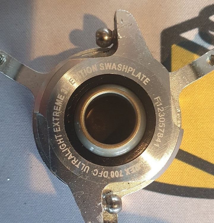 Rotorkopf T-Rex 700 dfc (Gebraucht) in für CHF 21 – mit Lieferung auf ...