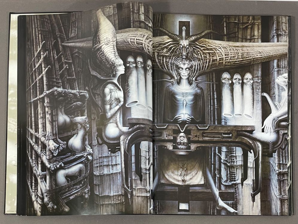 H. R. Giger (1940-2014) Necronomicon Buch Handsigniert (Gebraucht) in Root für CHF 305 – mit ...