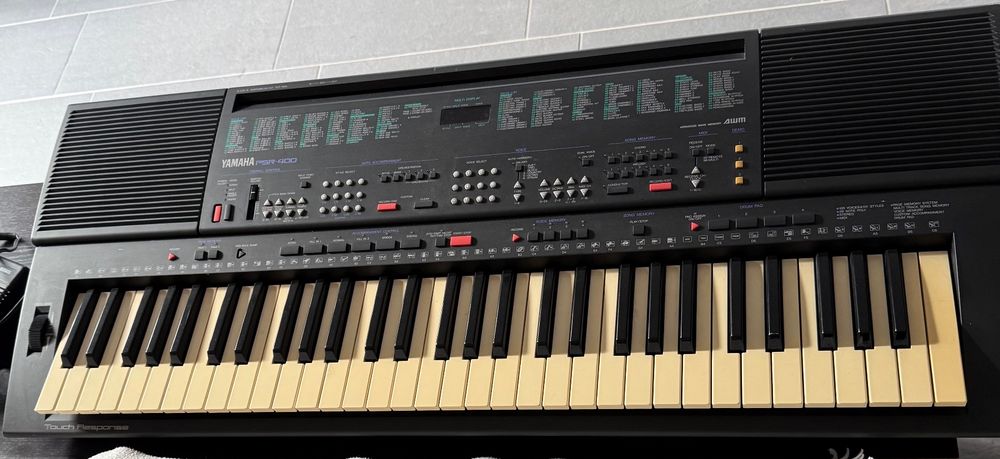 Keyboard Yamaha PSR-400 (Gebraucht) in Thun für CHF 10 – nur Abholung ...