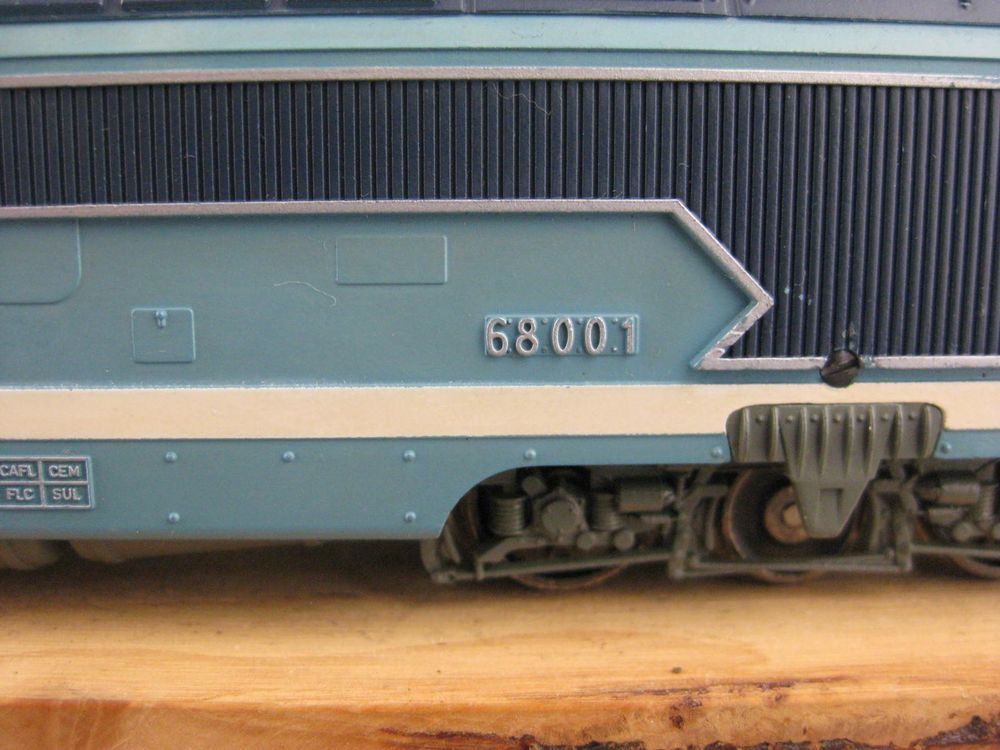 Fleischmann SNCF Diesellok 68001, ohne OVP, Gussmodell (Gebraucht) in ...