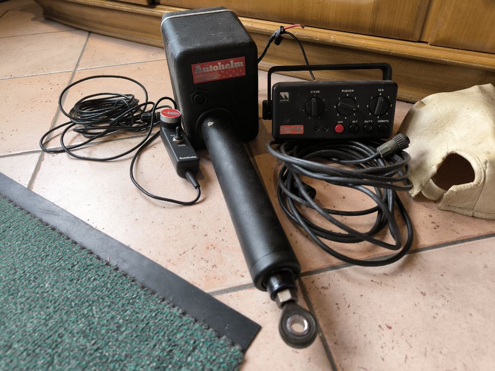 Nautec Autohelm 5000 autopilot (Gebraucht) in für CHF 150 – mit ...