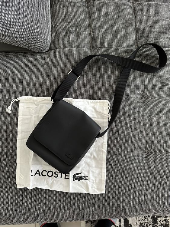 Lacost (Neu (gemäss Beschreibung)) in Hombrechtikon für CHF 45 – nur ...