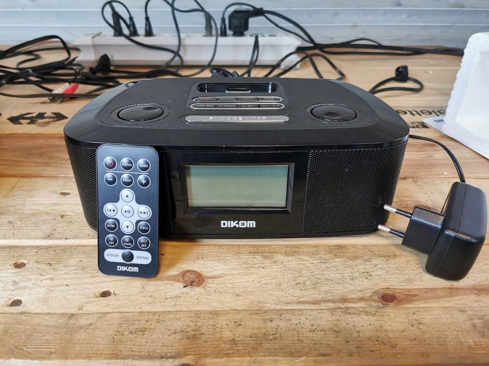Dikom Docking Station | Kaufen auf Ricardo