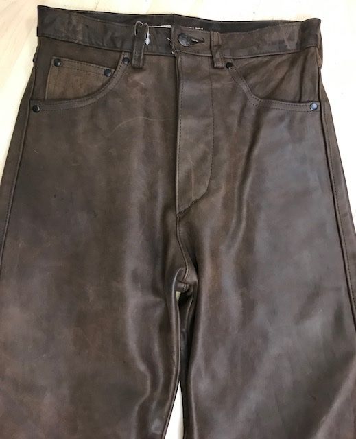 NEU Vent Couvert Lederjeans antikbraun, Gr.34 (Neu und originalverpackt) in Triesen für CHF 70 ...
