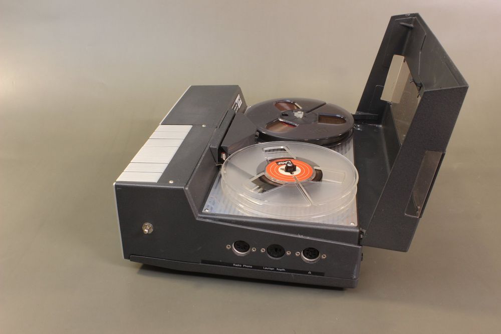 Uher Report 4000, L revidiert, mit Support ab Fr. 1.00 | Kaufen auf Ricardo