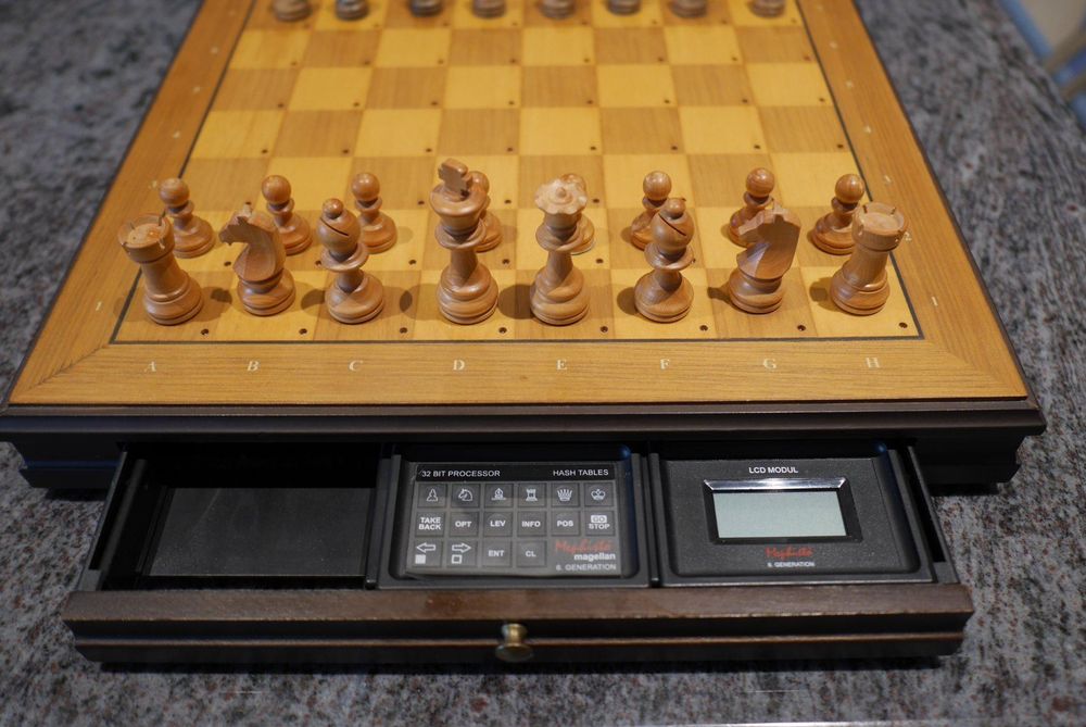 Schachcomputer Mephisto Exclusive | Kaufen auf Ricardo