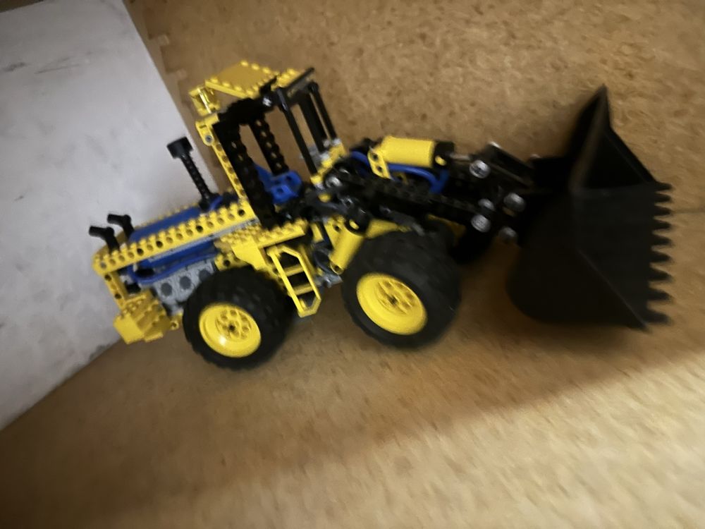 Lego Technic 8464 Radlader mit Pneumatik (Gebraucht) in für CHF 68 ...