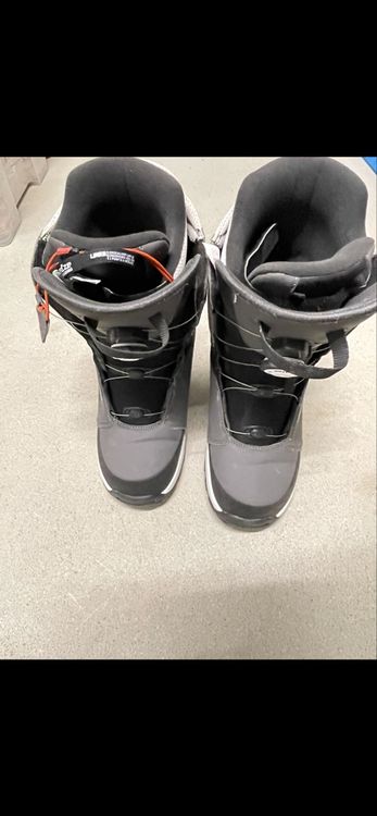 Snowboardschuhe Gr.45 (Gebraucht) in Basel für CHF 48 – mit Lieferung ...