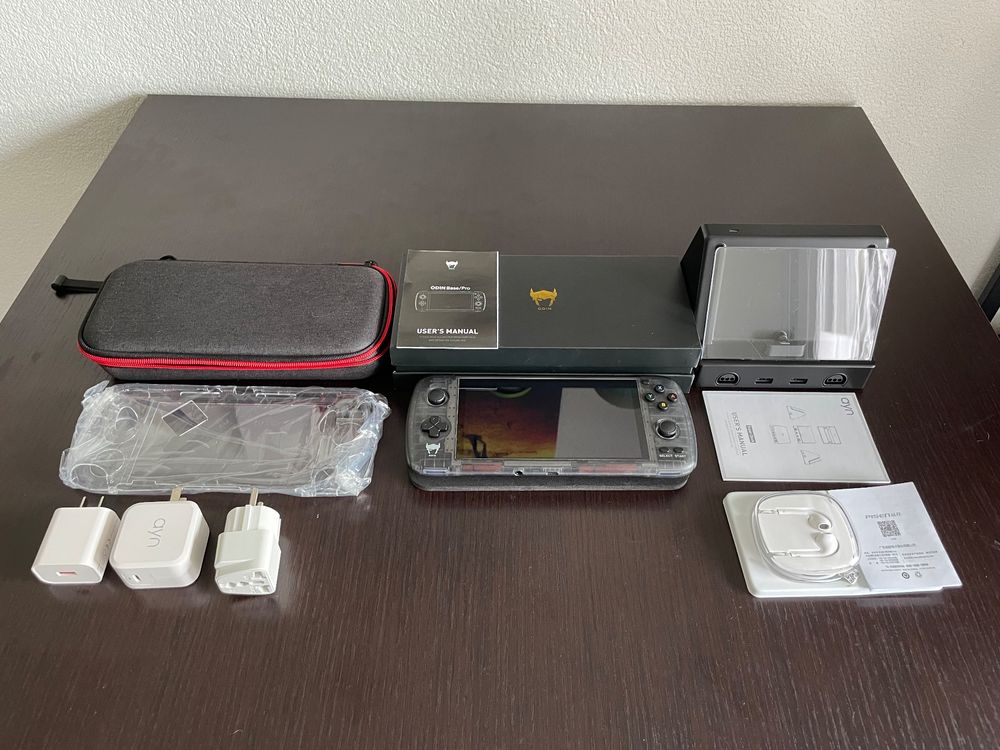 Console portable Odin Pro 128gb avec Super Dock (Gebraucht) in Lausanne ...