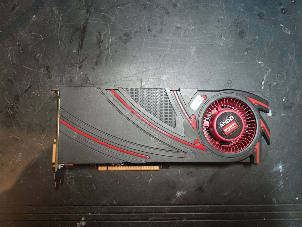 AMD Radeon R 290 (Gebraucht) in Sargans für CHF 91 – mit Lieferung auf ...