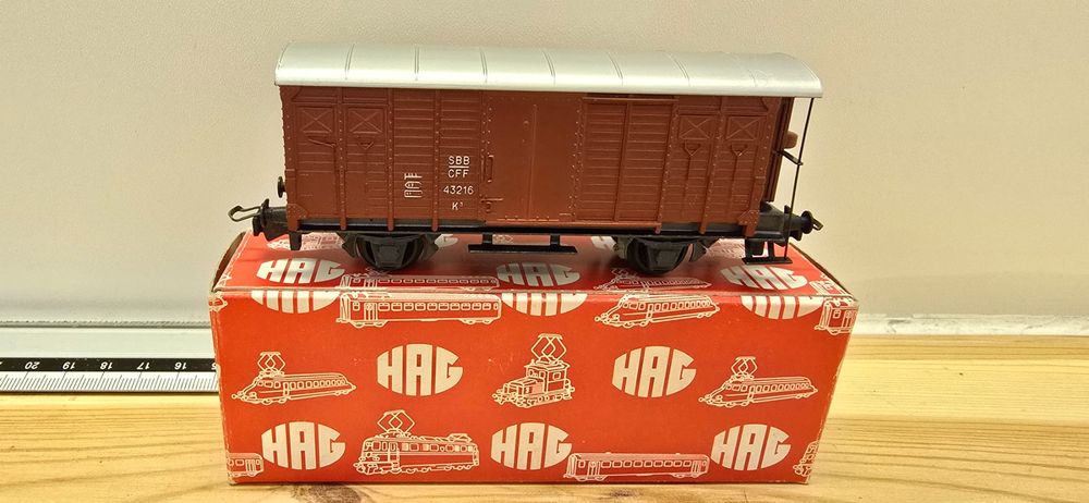 HAG 300 gedeckter Güterwagen (Neu (gemäss Beschreibung)) in Brislach ...