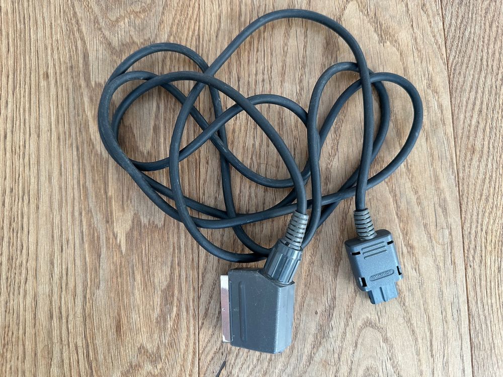 Cable RGB Scart Officel Nintendo SNES (testé OK) | Kaufen auf Ricardo