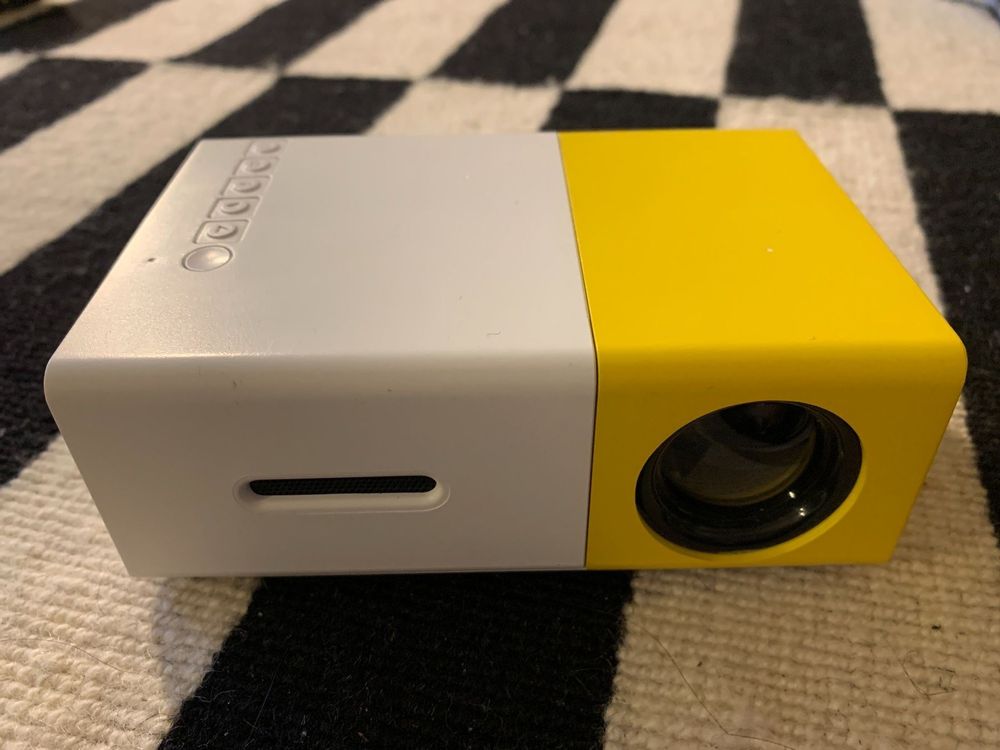 Mini Projector Biemer Projektor | Kaufen auf Ricardo