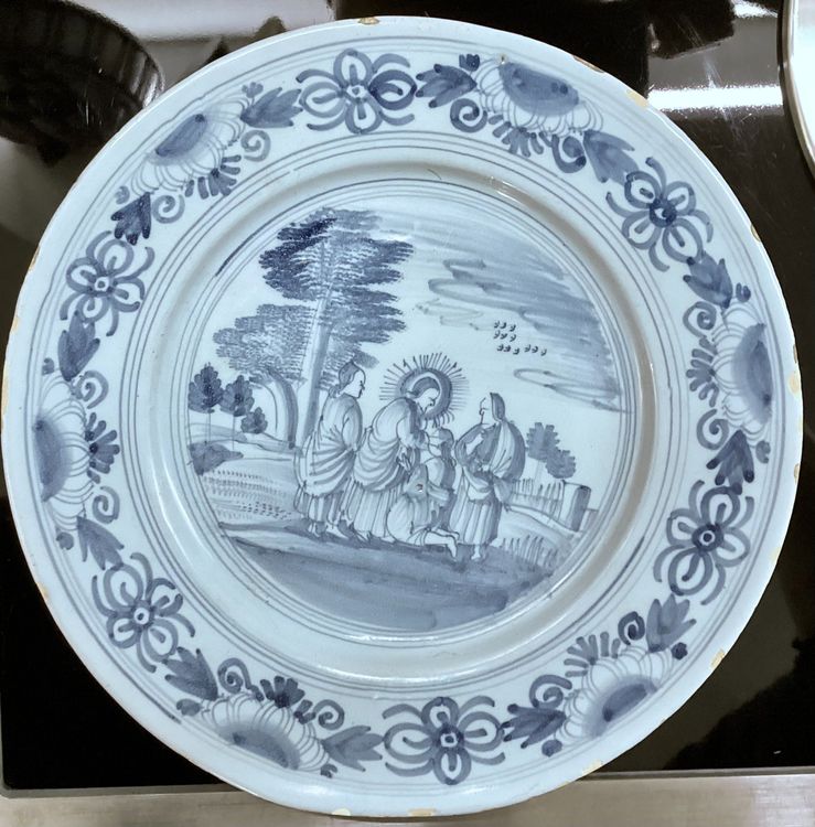 E., Abholung in Thusis, bis 22. September Teller Bayreuth (Gebraucht) in Klosters für CHF 25 ...