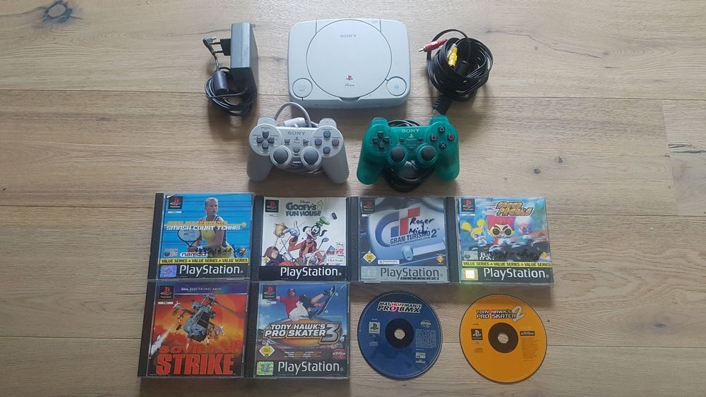 Sony Playstation 1 mit 8 Games ab 1.- (Gebraucht) in Stadel(Winterthur ...