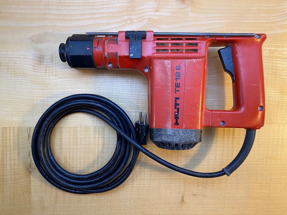 Hilti Bohrhammer TE 12 S (Defekt) in Zürich für CHF 50 – mit Lieferung ...