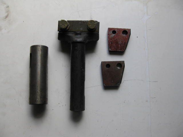 Tragbolzen Motormäher Bucher M600 / 550 / 700 / Elite Mäher (Neu ...