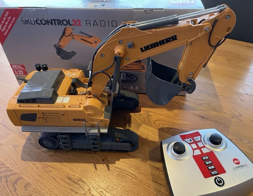 SIKU Liebherr Bagger R980 SME - Siku - Control | Kaufen auf Ricardo
