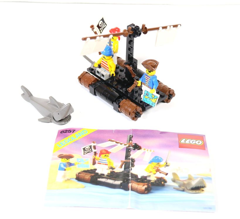 Lego Legoland 6257 Castaways Raft Year: 1990 (Gebraucht) in Hettlingen ...