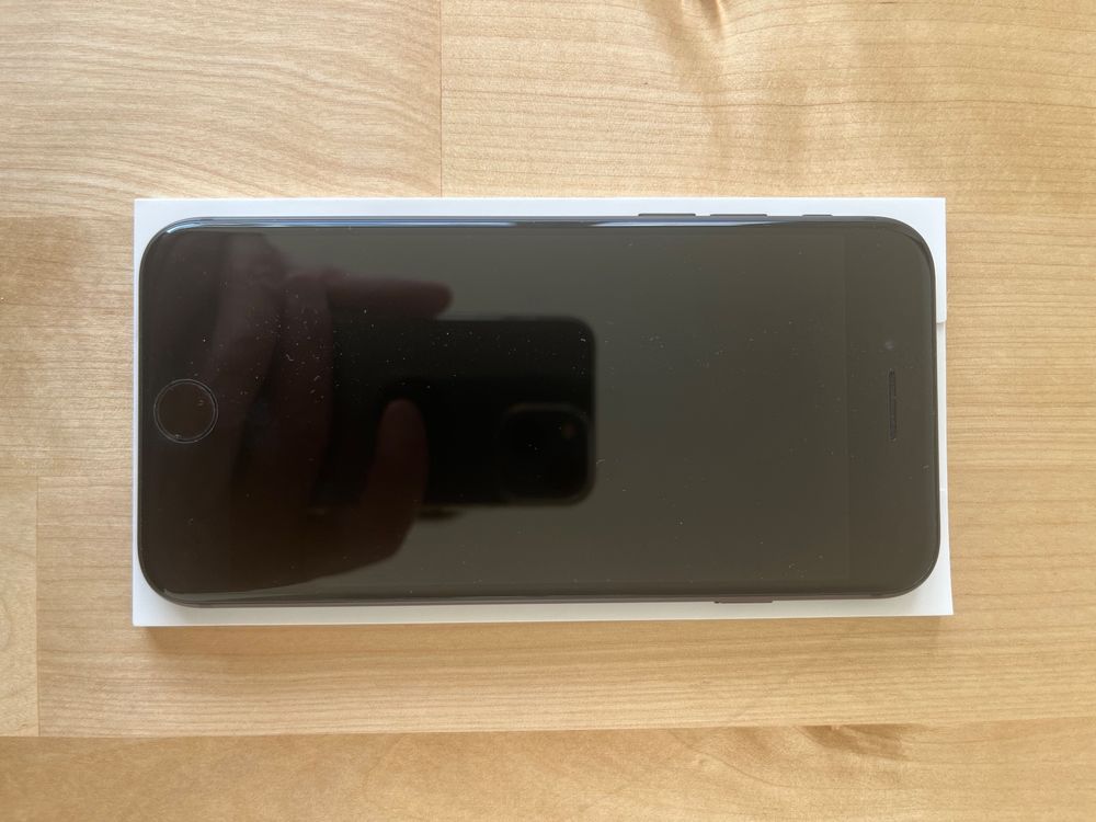 APPLE iPhone 8, Space Gray, 256GB (Neu (gemäss Beschreibung)) in ...