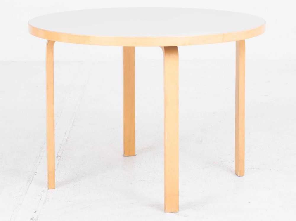 Artek 90A Tisch von Alvar Aalto - 100cm Durchmesser (Gebraucht) in ...