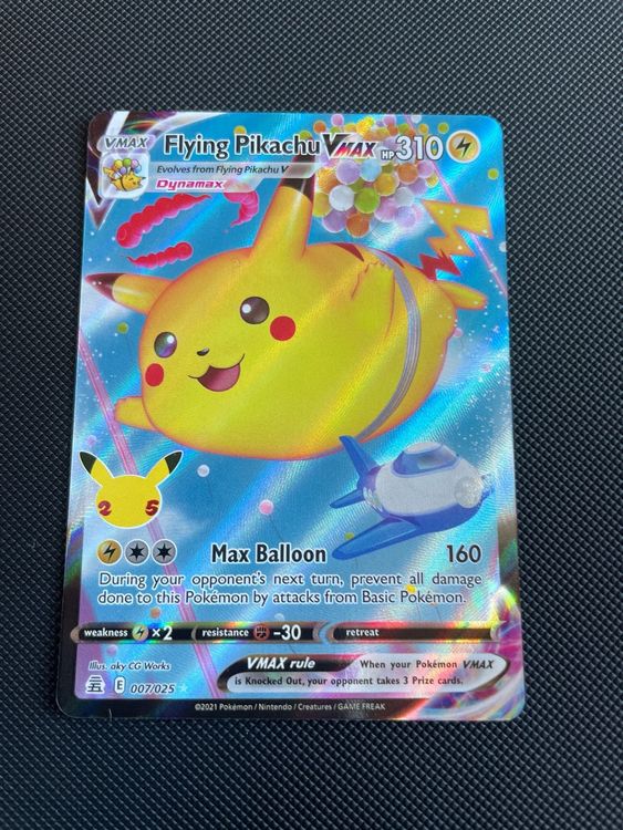 Pokemon Pikachu Vmax 310 HP Top Celebrations | Kaufen auf Ricardo