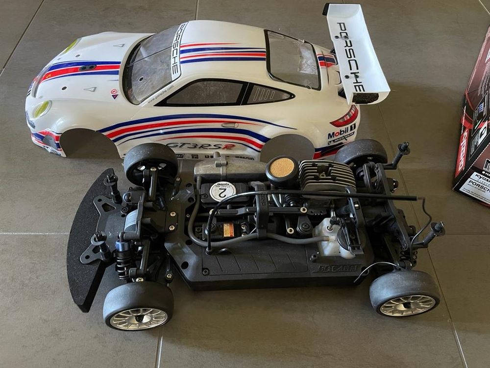 nitro SET KYOSHO GF16SG 015518 PORSCHE 911 GT3 RSR 34000 no. (Gebraucht ...