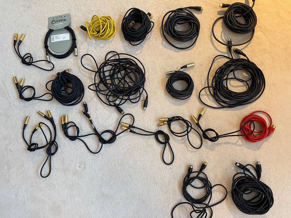 MIDI-Set (inkl. Cordial NEU) & XLR-Gold-Adapter (Gebraucht) in Uetikon ...