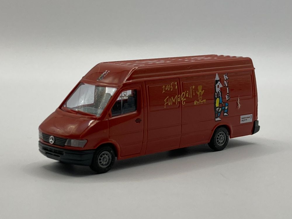 Busch 47834 1:87 Mercedes-Benz Sprinter Circus Knie (Neu und ...