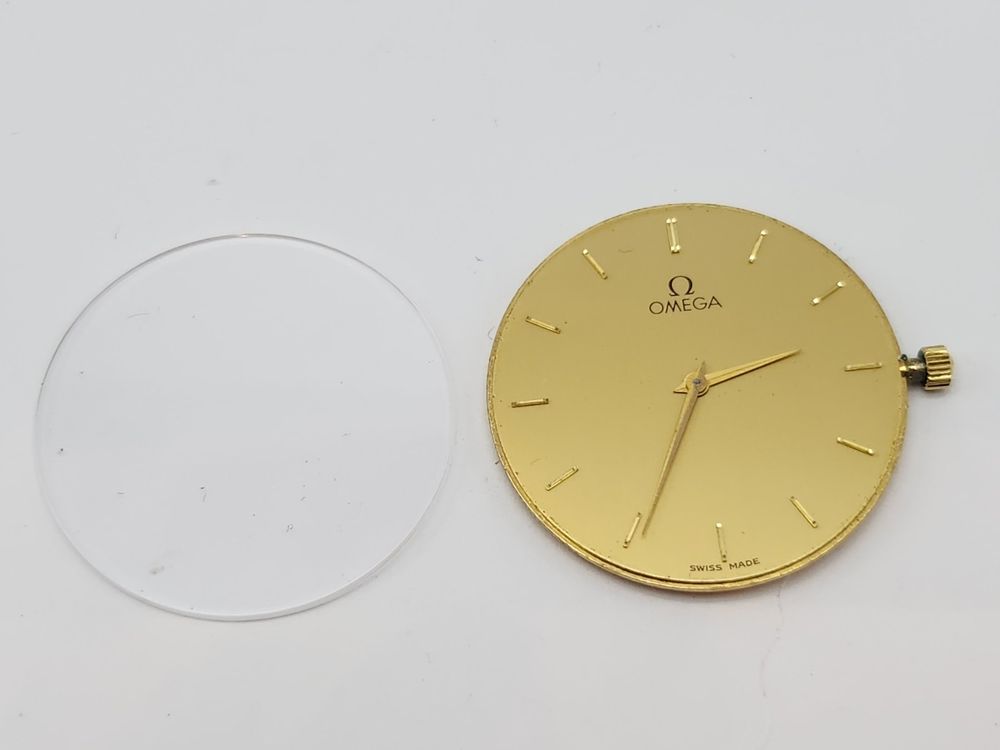 Omega Kal. 1377 Uhrwerk mit Zifferblatt Quarz (Gebraucht) in ...