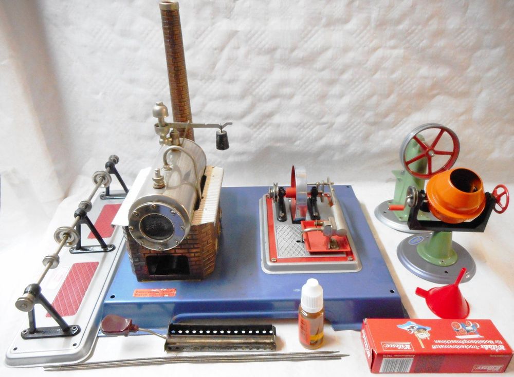 Dampfmaschine Wilesco D12 Antriebsmodell (Gebraucht) in Hefenhofen für CHF 129 – mit Lieferung ...