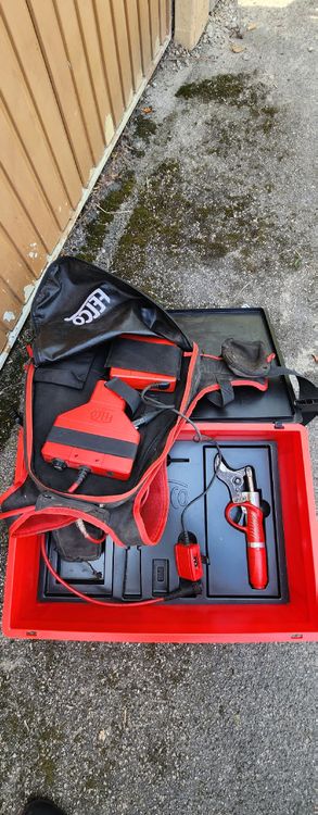 sécateur Felco 820 no5 (D'occasion) à Cugy FR pour CHF 400 – avec ...