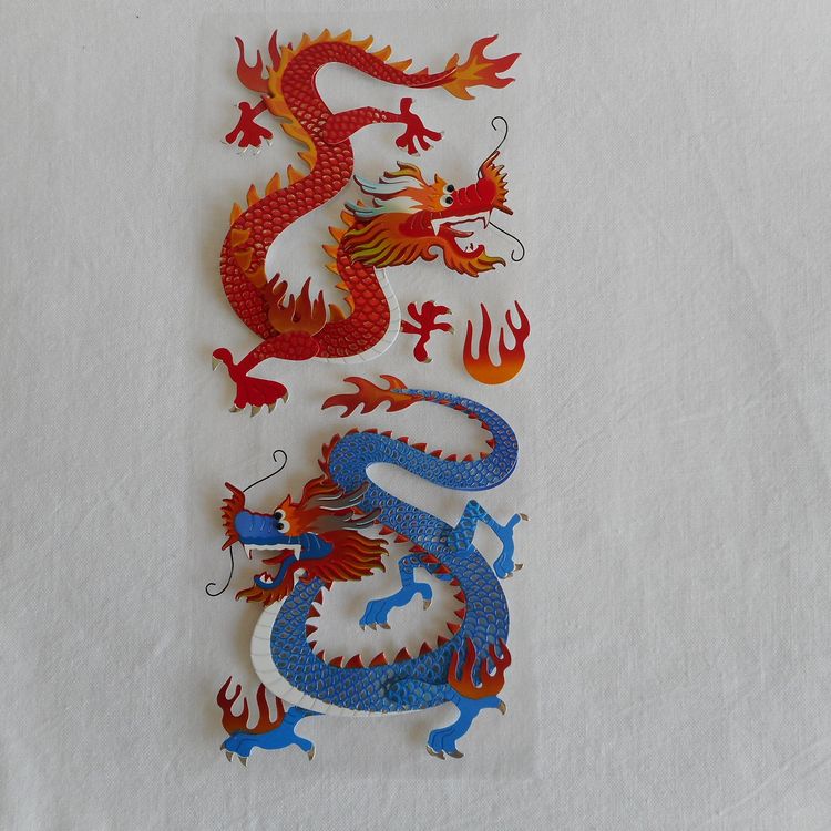 3D Sticker gross - Drachen Metalisé (Neu und originalverpackt) in Niederlenz für CHF 3 – mit ...