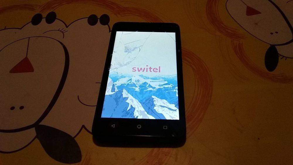 Dual-Sim Android Smartphone ohne Lock: Switel S55D (Gebraucht) in Winterthur für CHF 15 – mit ...