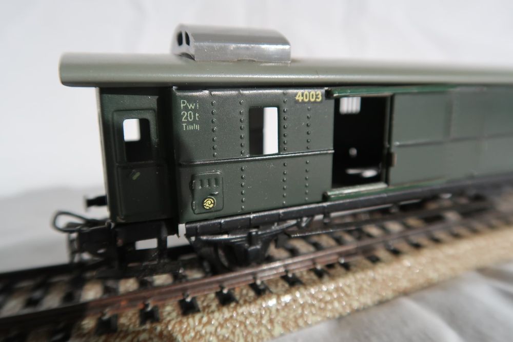 Märklin H0 Gepäckwagen Nr. 4041 (Gebraucht) in Hurden für CHF 15 – mit ...