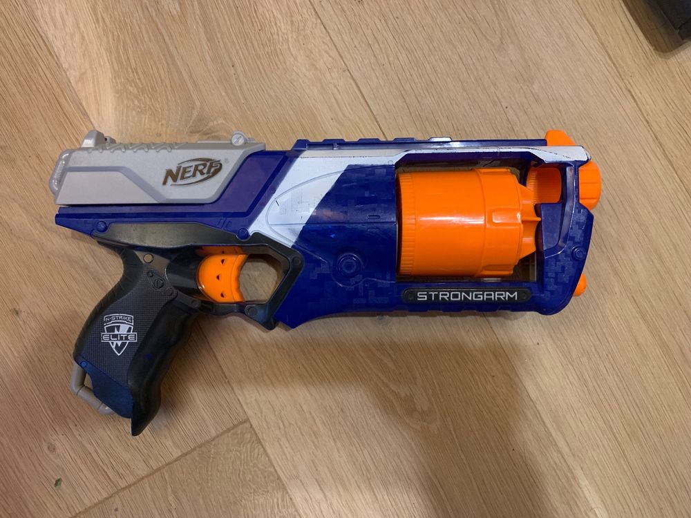 Nerf Strongarm | Kaufen auf Ricardo