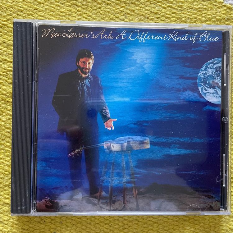 MAX LÄSSER-A DIFFERENT KINF OF BLUE (Gebraucht) in Rorschacherberg für ...