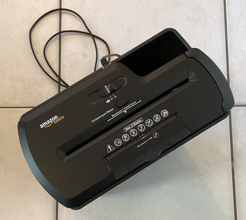 AmazonBasics Aktenvernichter Akten-Schredder Shredder (Gebraucht) in ...