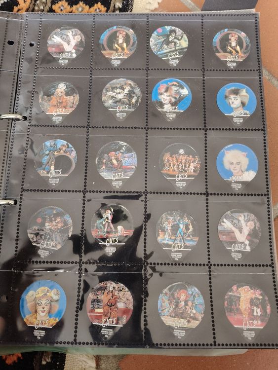 Complete Topps Pogs/Caps Collection in Binder - Vintage! (Gebraucht) in ...