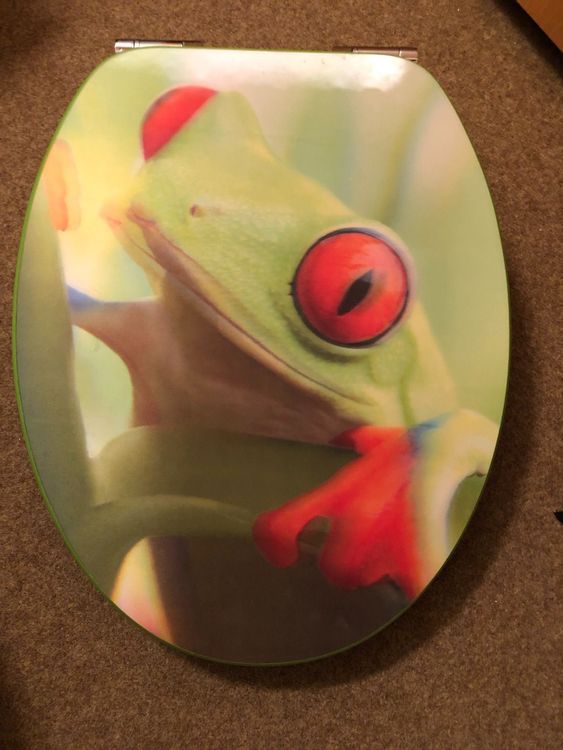 Toilet seat / WC Sitz with 3D frog (Gebraucht) in Herrliberg für CHF 1 ...