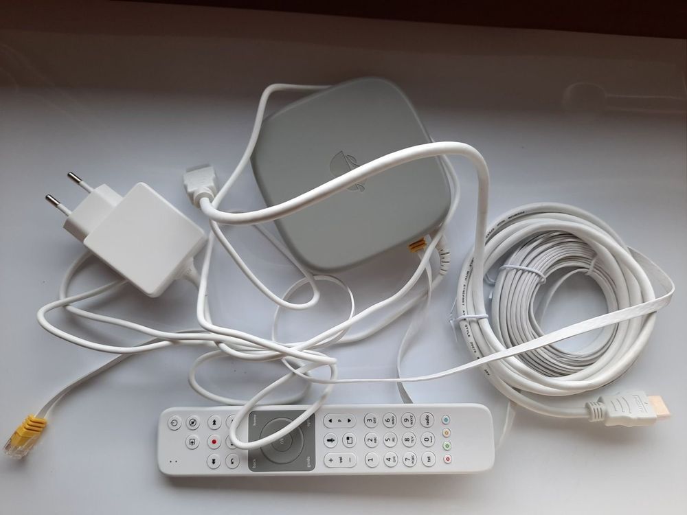 SWISSCOM TV BOX 21 ip 1800 UHD 4K Full Set (Gebraucht) in Gretzenbach ...