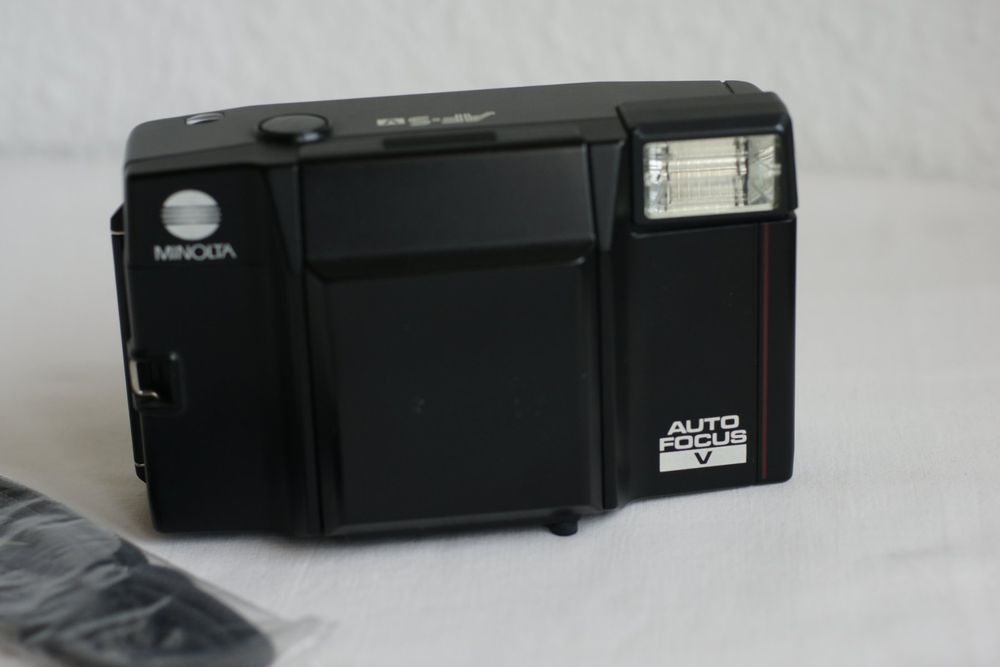 Minolta Auto Focus V ( AF-S v ) analoge Kompaktkamera (Gebraucht) in ...