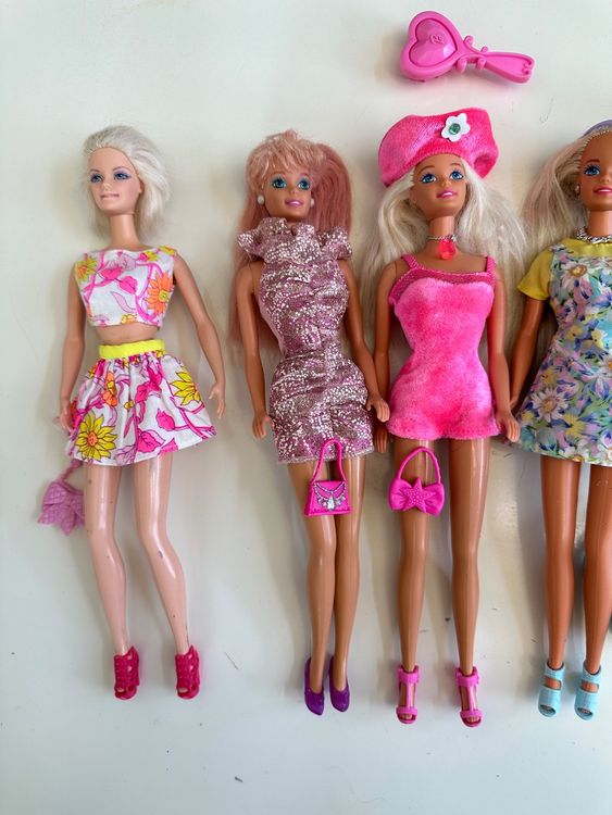 Vintage Barbies Set (Gebraucht) in für CHF 77 – mit Lieferung auf ...