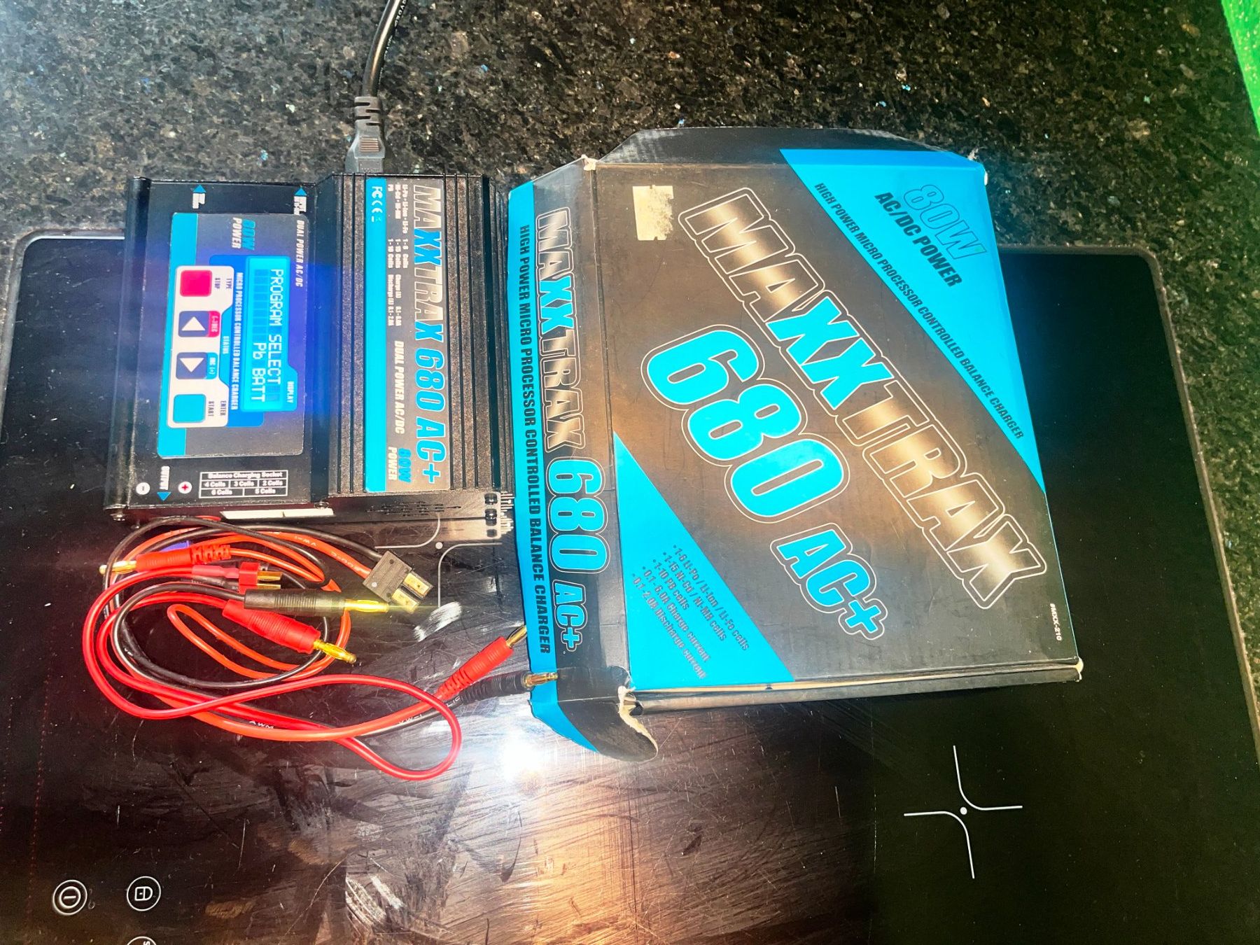 Maxxtrax 680 AC+ Lipo- und NiMH-Ladegerät (Gebraucht) in Bern für CHF ...