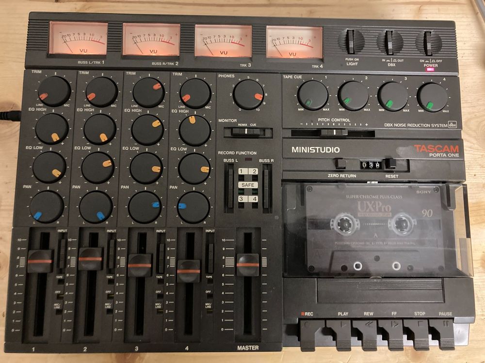 Tascam Porta One *Kalibriert* Guter Zustand (Gebraucht) in Zürich für ...