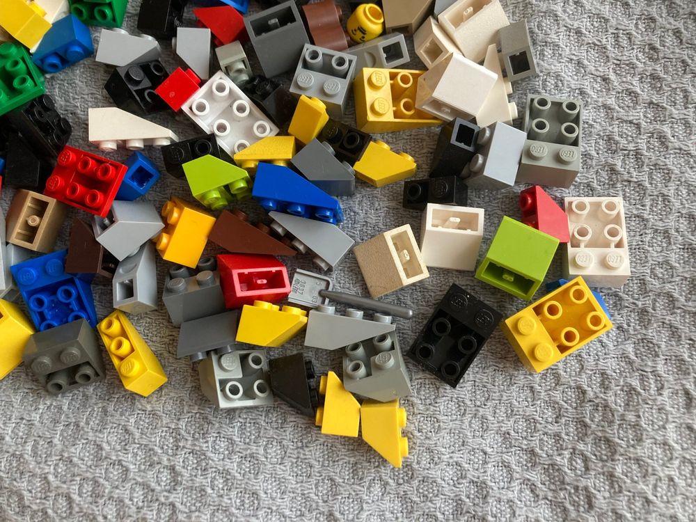 300 Gramm grosse und kleine schrägen Teile ab 1 Franken | Kaufen auf Ricardo