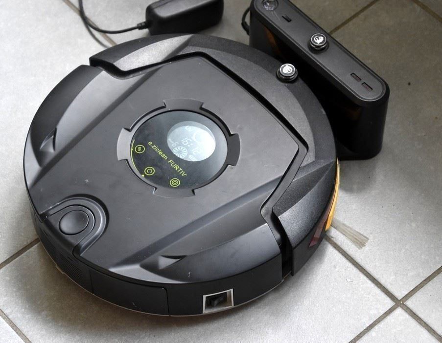 Robot 310 Staubsaug-Roboter / aspirateur | Kaufen auf Ricardo